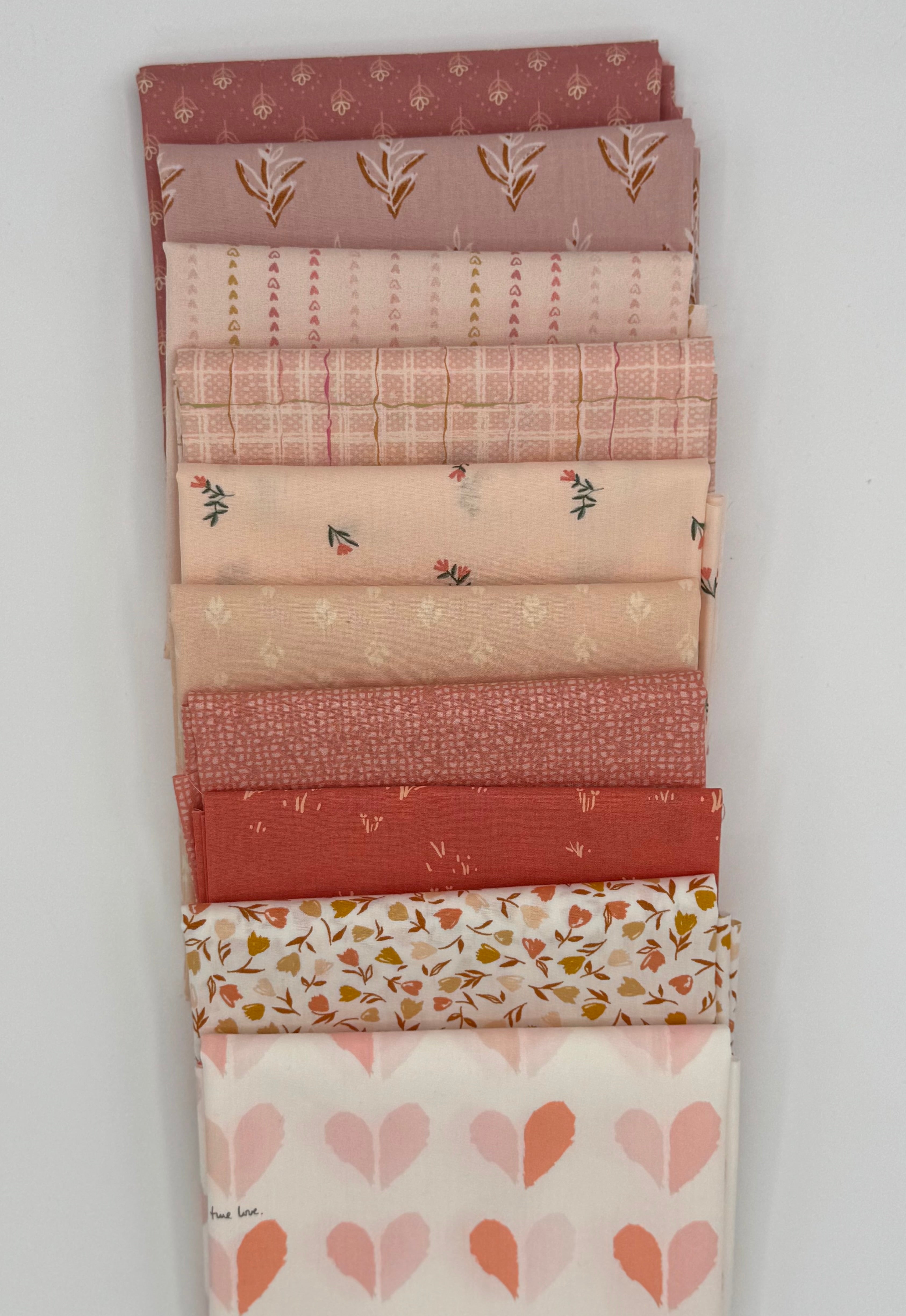 Junebug Curated Fat Quarter Bundle – Golden Girls Fabric Company