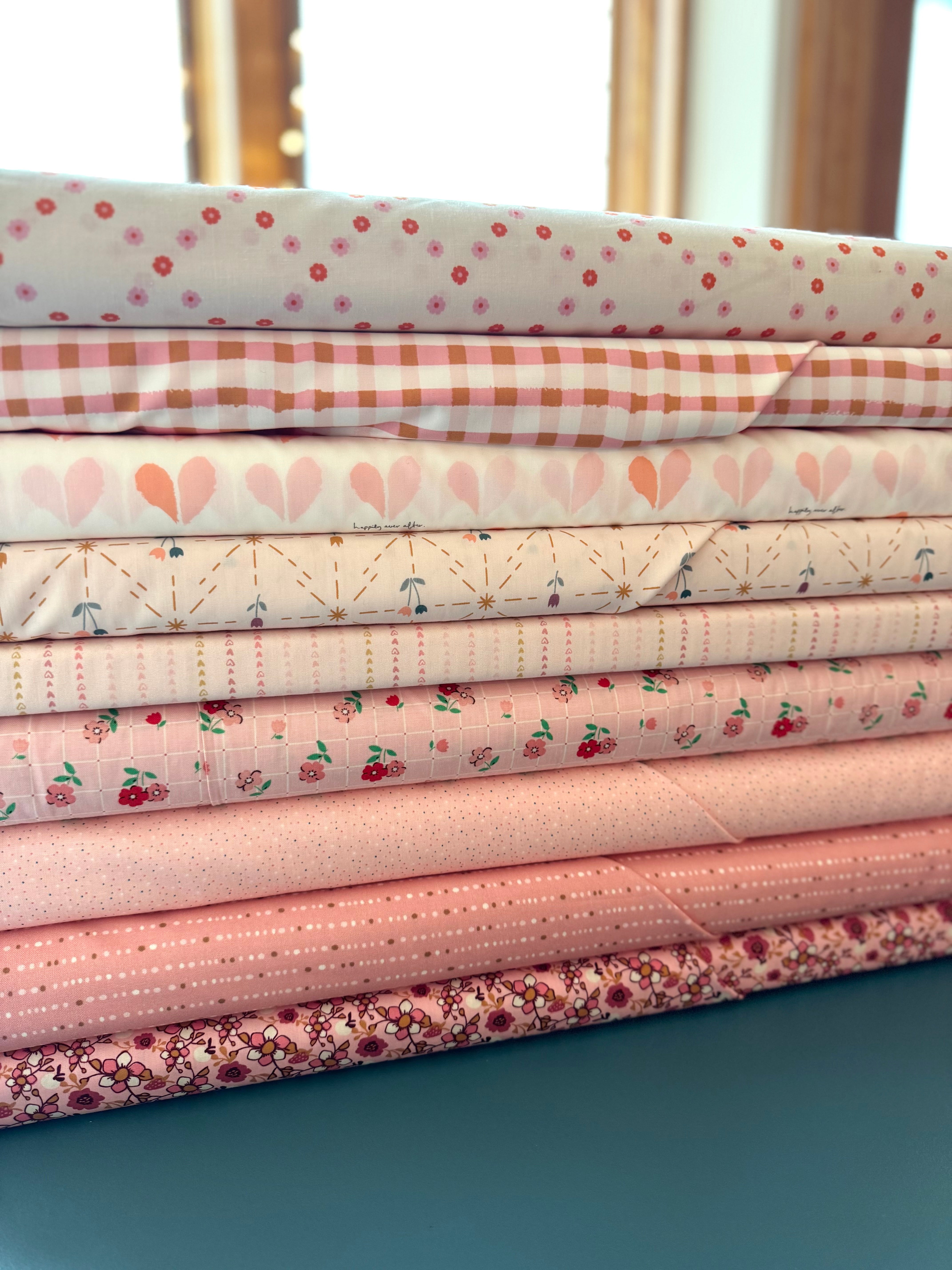 Ruby Curated Fat Quarter Bundle – Golden Girls Fabric Company